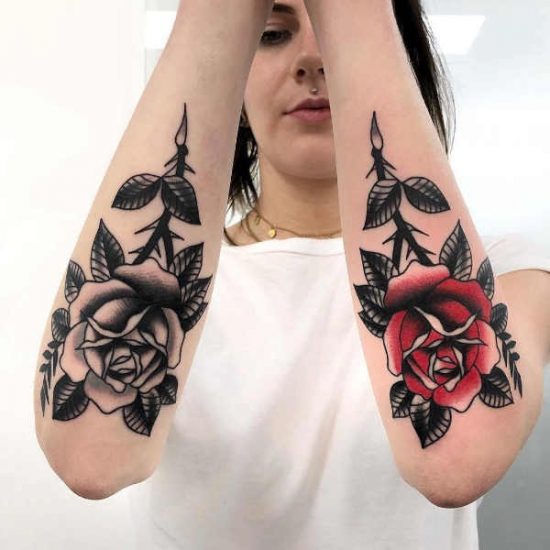 Ros tatuering: Betydelse, design, historia och foton